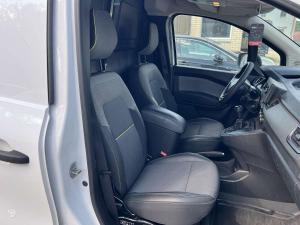 Balts Renault Kangoo 2024 Kauņa, ar dzinēja tilpumu 1.46 L un nobraukumu 66 tūkst. km par 6900 €, foto 16 vietnē AUTOMOTO.COM.LV