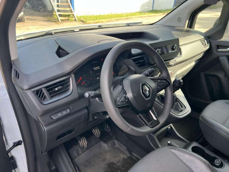 Balts Renault Kangoo 2024 Kauņa, ar dzinēja tilpumu 1.46 L un nobraukumu 66 tūkst. km par 6900 €, foto 17 vietnē AUTOMOTO.COM.LV