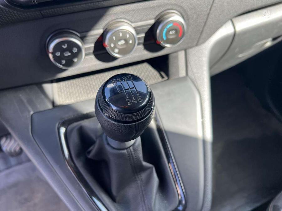 Balts Renault Kangoo 2024 Kauņa, ar dzinēja tilpumu 1.46 L un nobraukumu 66 tūkst. km par 6900 €, foto 20 vietnē AUTOMOTO.COM.LV