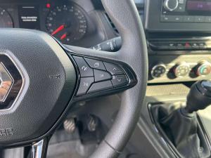 Balts Renault Kangoo 2024 Kauņa, ar dzinēja tilpumu 1.46 L un nobraukumu 66 tūkst. km par 6900 €, foto 24 vietnē AUTOMOTO.COM.LV