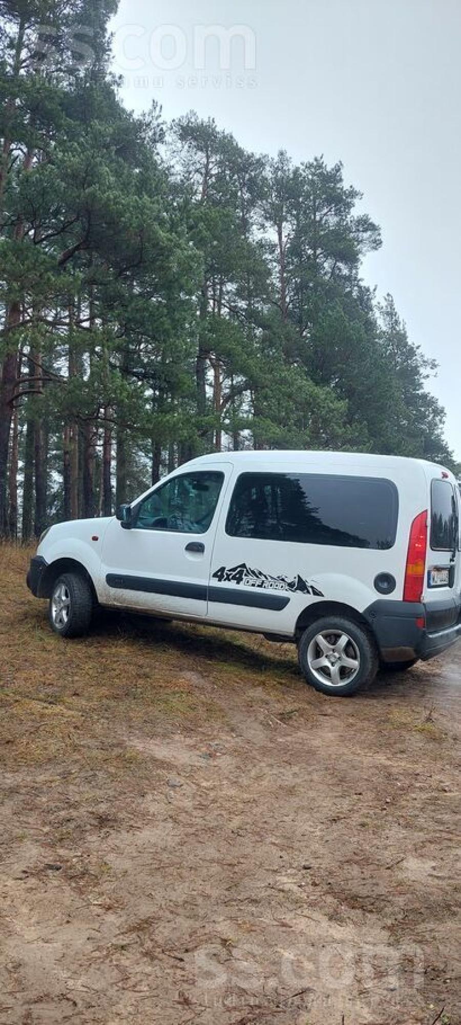 Balts Renault Kangoo 2004 Rēzekne, ar dzinēja tilpumu 1.90 L un nobraukumu 228 tūkst. km par 2350 €, foto 2 vietnē AUTOMOTO.COM.LV