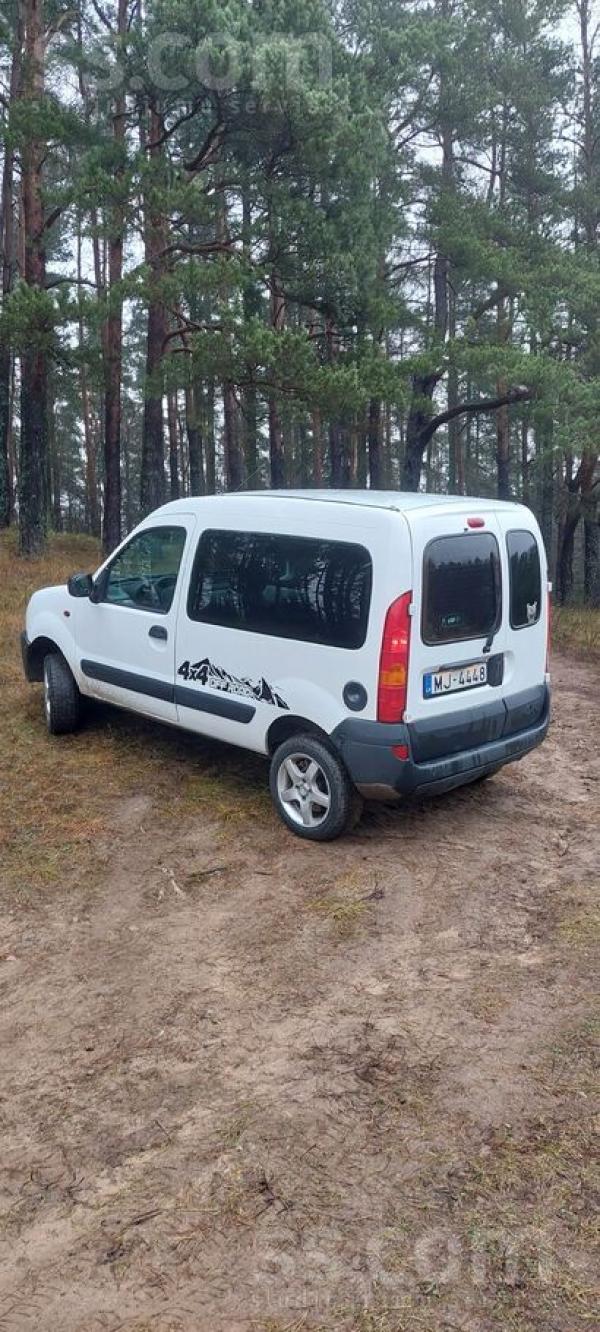 Balts Renault Kangoo 2004 Rēzekne, ar dzinēja tilpumu 1.90 L un nobraukumu 228 tūkst. km par 2350 €, foto 4 vietnē AUTOMOTO.COM.LV