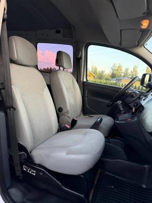 White Renault Kangoo 2011 in Riga, with an engine capacity of 1.50 L and mileage of 325 thousand km for 2600 €, photo 11 on AUTOMOTO.COM.LV