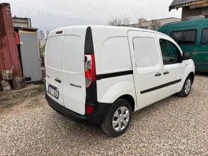 White Renault Kangoo 2013 in Riga, with an engine capacity of 1.50 L and mileage of 215 thousand km for 3200 €, photo  on AUTOMOTO.COM.LV