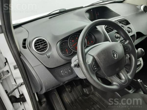White Renault Kangoo 2016 in Riga, with an engine capacity of 1.50 L and mileage of 193 thousand km for 6300 €, photo 6 on AUTOMOTO.COM.LV