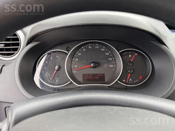 Белый Рено Кенгу 2016 в Рига, объемом двигателя 1.50 л и пробегом 237 тыс. км за 3800 €, фото 5 на AUTOMOTO.COM.LV