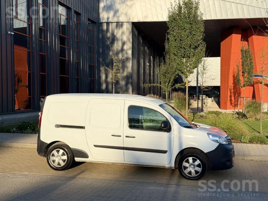 White Renault Kangoo 2017 in Riga, with an engine capacity of 1.50 L and mileage of 0 thousand km for 5850 €, photo 13 on AUTOMOTO.COM.LV