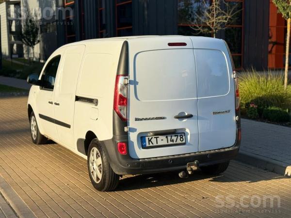 Balts Renault Kangoo 2017 Rīga, ar dzinēja tilpumu 1.50 L un nobraukumu 241 tūkst. km par 4900 €, foto 5 vietnē AUTOMOTO.COM.LV
