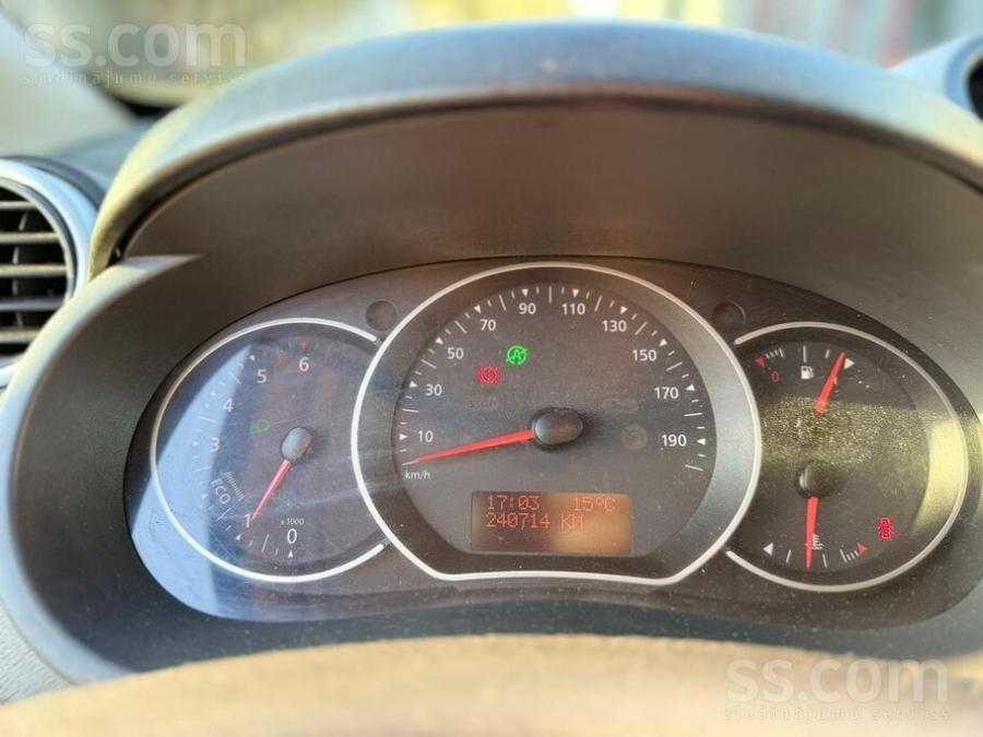Balts Renault Kangoo 2017 Rīga, ar dzinēja tilpumu 1.50 L un nobraukumu 241 tūkst. km par 4900 €, foto 12 vietnē AUTOMOTO.COM.LV