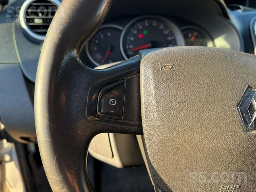 Balts Renault Kangoo 2017 Rīga, ar dzinēja tilpumu 1.50 L un nobraukumu 241 tūkst. km par 4900 €, foto 15 vietnē AUTOMOTO.COM.LV