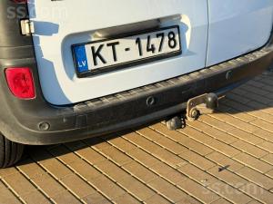 White Renault Kangoo 2017 in Riga, with an engine capacity of 1.50 L and mileage of 241 thousand km for 4500 €, photo 7 on AUTOMOTO.COM.LV