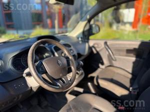 White Renault Kangoo 2017 in Riga, with an engine capacity of 1.50 L and mileage of 241 thousand km for 4500 €, photo 14 on AUTOMOTO.COM.LV