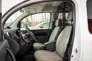 Balts Renault Kangoo 2019 Tukums, ar dzinēja tilpumu 1.50 L un nobraukumu 200 tūkst. km par 6490 €, foto 6 vietnē AUTOMOTO.COM.LV