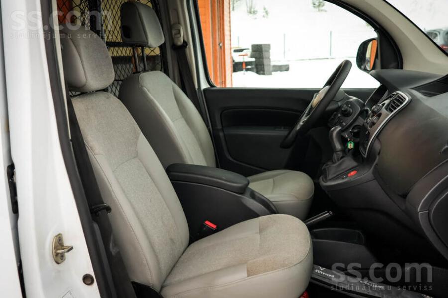 Balts Renault Kangoo 2019 Tukums, ar dzinēja tilpumu 1.50 L un nobraukumu 200 tūkst. km par 6490 €, foto 7 vietnē AUTOMOTO.COM.LV