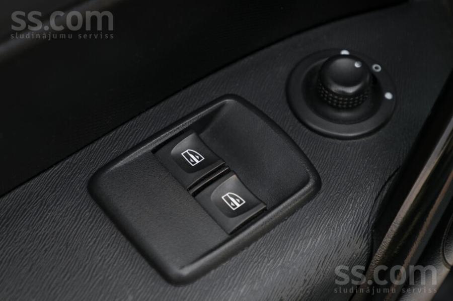 Balts Renault Kangoo 2019 Tukums, ar dzinēja tilpumu 1.50 L un nobraukumu 199 tūkst. km par 5990 €, foto 18 vietnē AUTOMOTO.COM.LV