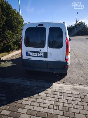 Balts Renault Kangoo 2004 Klaipėda, ar dzinēja tilpumu 1.50 L un nobraukumu 290 tūkst. km par 1400 €, foto 6 vietnē AUTOMOTO.COM.LV
