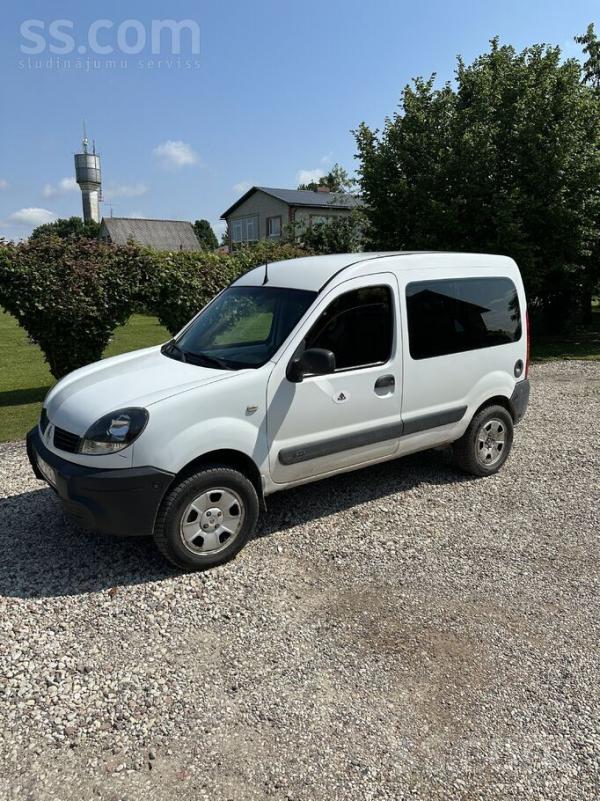 White Renault Kangoo 2007 in Tukums, with an engine capacity of 1.60 L and mileage of 315 thousand km for 1850 €, photo 3 on AUTOMOTO.COM.LV