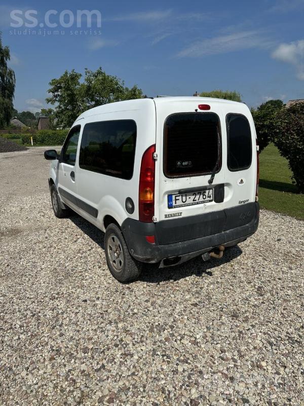 White Renault Kangoo 2007 in Tukums, with an engine capacity of 1.60 L and mileage of 315 thousand km for 1850 €, photo 5 on AUTOMOTO.COM.LV