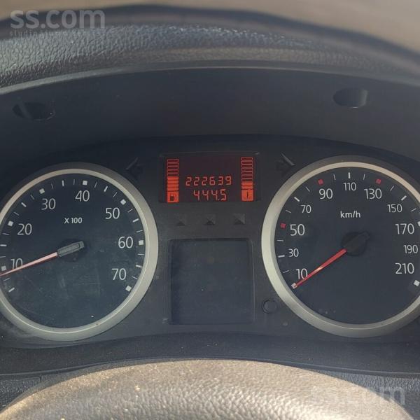 Balts Renault Kangoo 2008 Ogre, ar dzinēja tilpumu 1.60 L un nobraukumu 223 tūkst. km par 2500 €, foto 1 vietnē AUTOMOTO.COM.LV