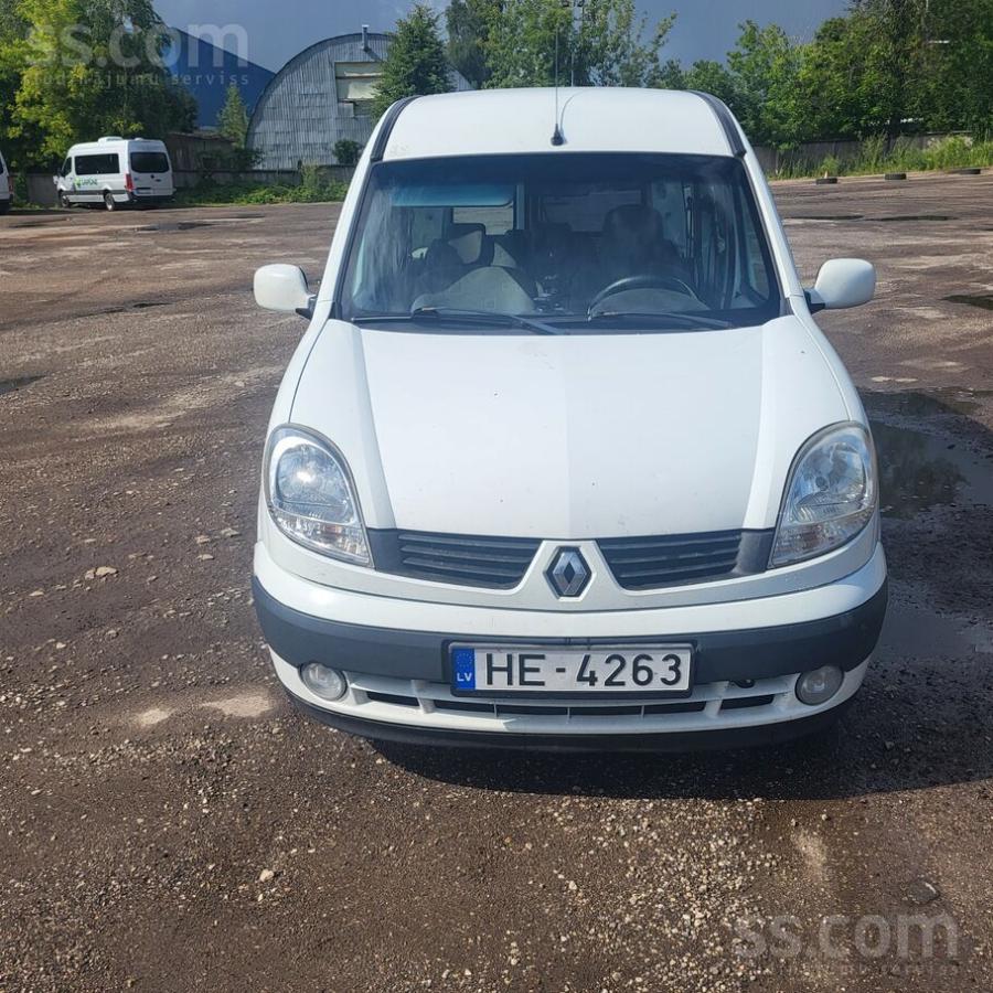 Balts Renault Kangoo 2008 Ogre, ar dzinēja tilpumu 1.60 L un nobraukumu 223 tūkst. km par 2500 €, foto 3 vietnē AUTOMOTO.COM.LV