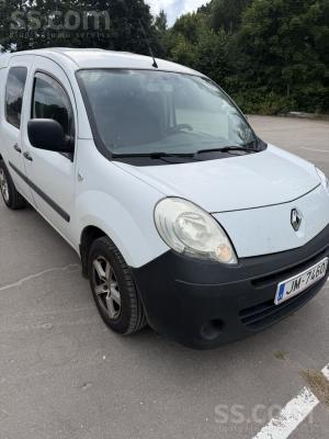 Balts Renault Kangoo 2008 Rīga, ar dzinēja tilpumu 1.40 L un nobraukumu 333 tūkst. km par 1600 €, foto 3 vietnē AUTOMOTO.COM.LV