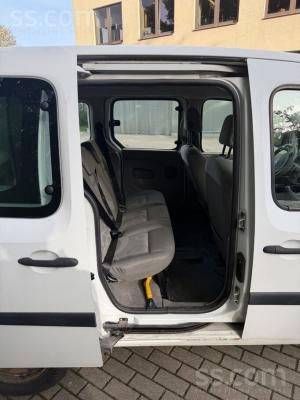 White Renault Kangoo 2008 in Riga, with an engine capacity of 1.60 L and mileage of 176 thousand km for 1850 €, photo 7 on AUTOMOTO.COM.LV