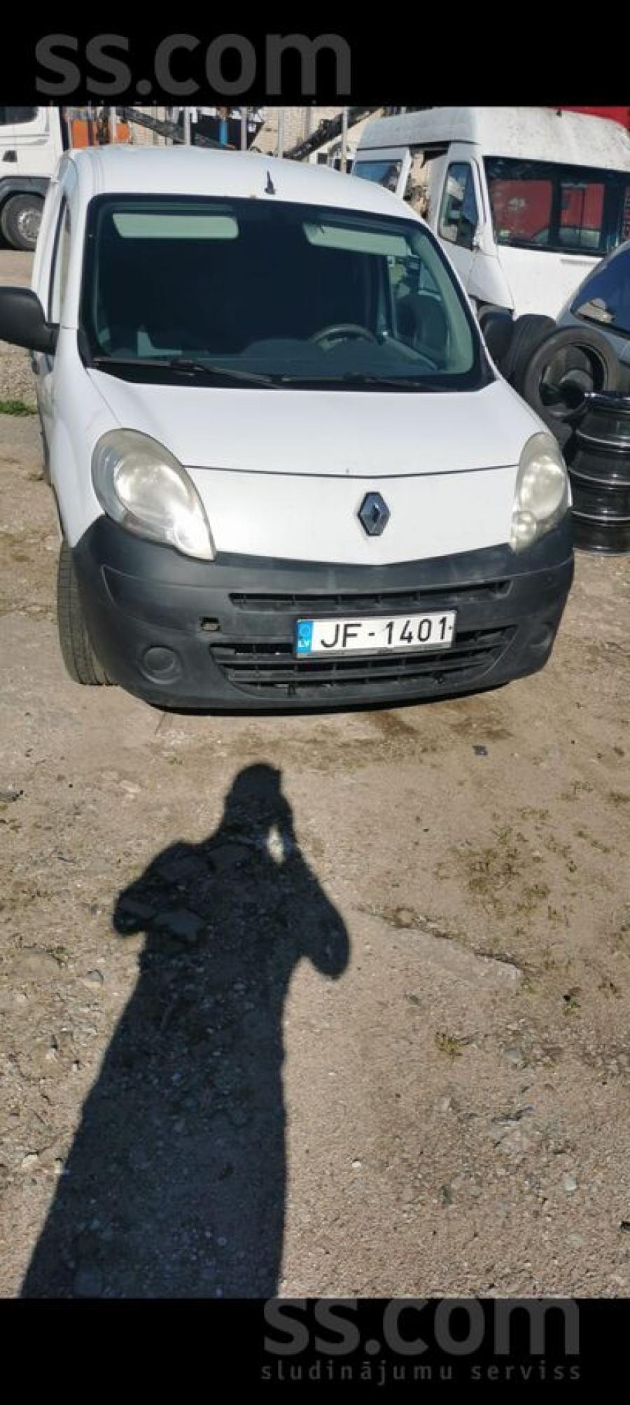 Balts Renault Kangoo 2009 Tukums, ar dzinēja tilpumu 1.50 L un nobraukumu 0 tūkst. km par 750 €, foto 1 vietnē AUTOMOTO.COM.LV