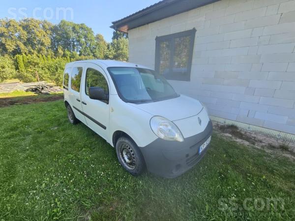 White Renault Kangoo 2010 in Riga, with an engine capacity of 1.50 L and mileage of 263 thousand km for 2500 €, photo 1 on AUTOMOTO.COM.LV
