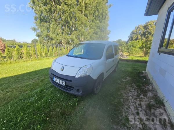 White Renault Kangoo 2010 in Riga, with an engine capacity of 1.50 L and mileage of 263 thousand km for 2500 €, photo 4 on AUTOMOTO.COM.LV