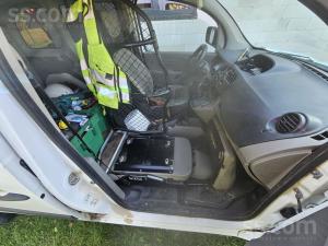 Balts Renault Kangoo 2010 Rīga, ar dzinēja tilpumu 1.50 L un nobraukumu 263 tūkst. km par 2500 €, foto 9 vietnē AUTOMOTO.COM.LV