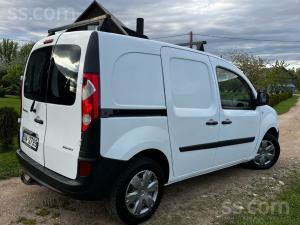 White Renault Kangoo 2011 in Valmiera, with an engine capacity of 1.50 L and mileage of 268 thousand km for 2000 €, photo 1 on AUTOMOTO.COM.LV