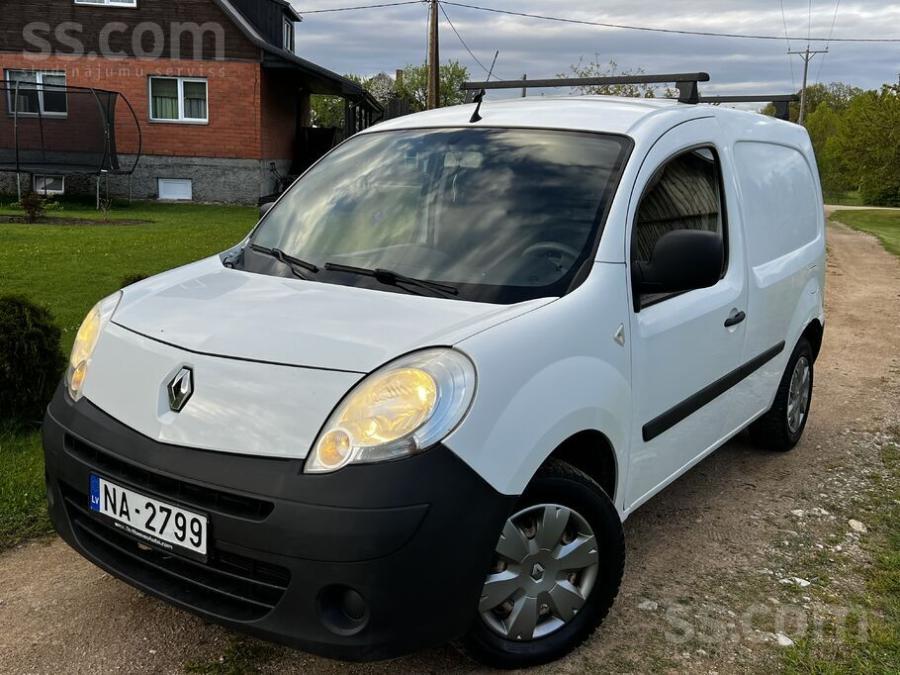 White Renault Kangoo 2011 in Valmiera, with an engine capacity of 1.50 L and mileage of 268 thousand km for 2000 €, photo 6 on AUTOMOTO.COM.LV