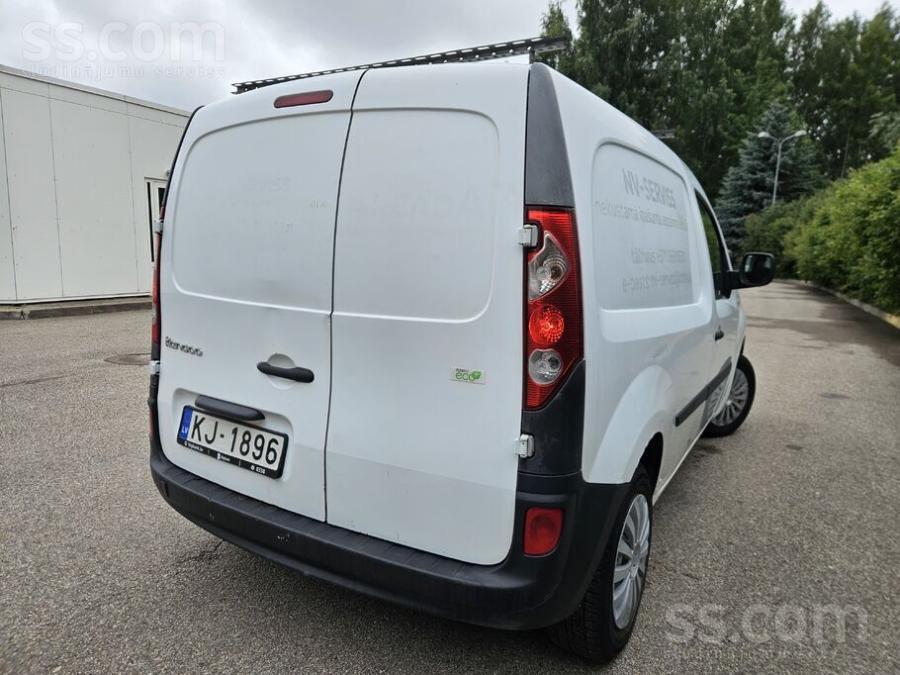 White Renault Kangoo 2011 in Riga, with an engine capacity of 1.50 L and mileage of 245 thousand km for 2450 €, photo 11 on AUTOMOTO.COM.LV