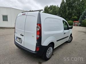 White Renault Kangoo 2011 in Riga, with an engine capacity of 1.50 L and mileage of 245 thousand km for 2450 €, photo 12 on AUTOMOTO.COM.LV