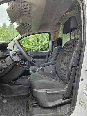 White Renault Kangoo 2011 in Riga, with an engine capacity of 1.50 L and mileage of 245 thousand km for 2450 €, photo 16 on AUTOMOTO.COM.LV