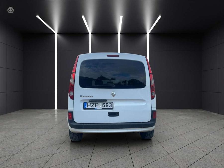 Balts Renault Kangoo 2012 Kauņa, ar dzinēja tilpumu 1.46 L un nobraukumu 377 tūkst. km par 3200 €, foto 6 vietnē AUTOMOTO.COM.LV