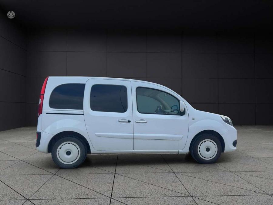 Balts Renault Kangoo 2012 Kauņa, ar dzinēja tilpumu 1.46 L un nobraukumu 377 tūkst. km par 3200 €, foto 8 vietnē AUTOMOTO.COM.LV