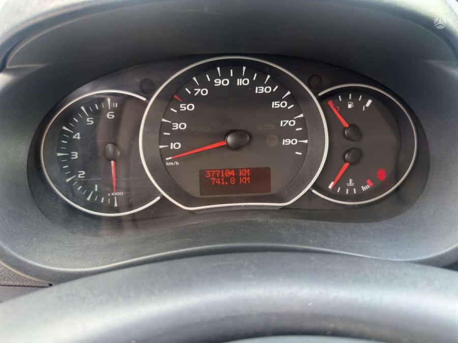 Balts Renault Kangoo 2012 Kauņa, ar dzinēja tilpumu 1.46 L un nobraukumu 377 tūkst. km par 3200 €, foto 12 vietnē AUTOMOTO.COM.LV