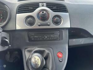 Balts Renault Kangoo 2012 Kauņa, ar dzinēja tilpumu 1.46 L un nobraukumu 377 tūkst. km par 3200 €, foto 16 vietnē AUTOMOTO.COM.LV