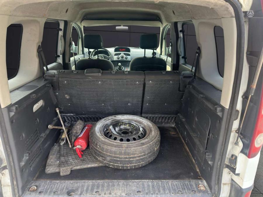 Balts Renault Kangoo 2012 Kauņa, ar dzinēja tilpumu 1.46 L un nobraukumu 377 tūkst. km par 3200 €, foto 23 vietnē AUTOMOTO.COM.LV