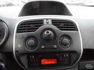 White Renault Kangoo 2013 in Klaipeda, with an engine capacity of 1.50 L and mileage of 291 thousand km for 4000 €, photo 19 on AUTOMOTO.COM.LV