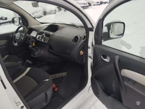 Balts Renault Kangoo 2013 Tauragė, ar dzinēja tilpumu 1.50 L un nobraukumu 280 tūkst. km par 3800 €, foto 8 vietnē AUTOMOTO.COM.LV