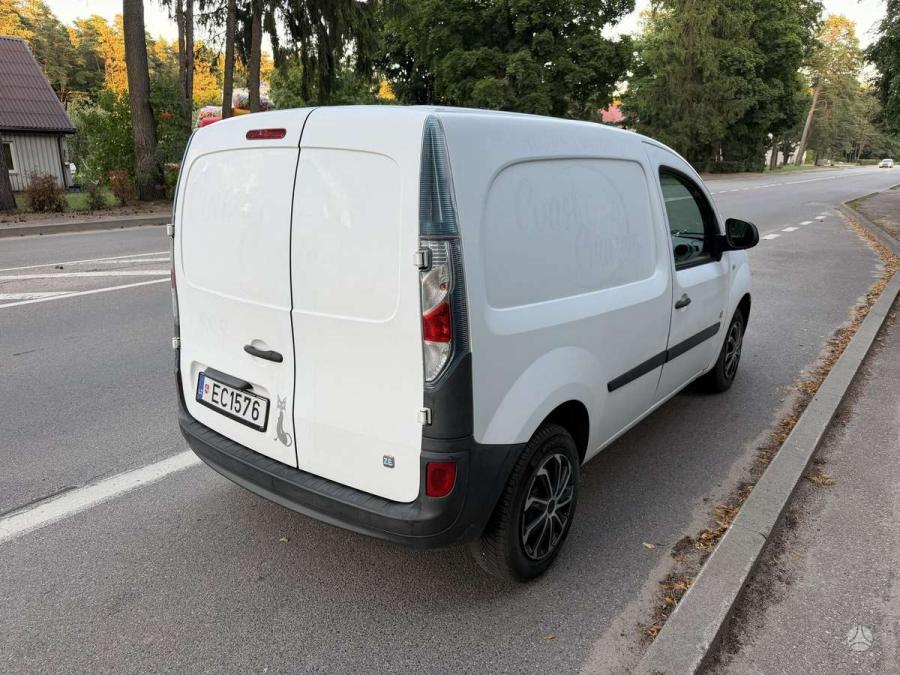 Balts Renault Kangoo 2013 Ukmergė, ar dzinēja tilpumu 0.00 L un nobraukumu 43 tūkst. km par 3000 €, foto 4 vietnē AUTOMOTO.COM.LV