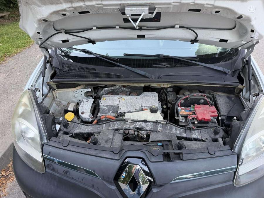 Balts Renault Kangoo 2013 Ukmergė, ar dzinēja tilpumu 0.00 L un nobraukumu 43 tūkst. km par 3000 €, foto 7 vietnē AUTOMOTO.COM.LV