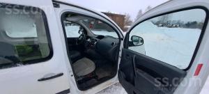 White Renault Kangoo 2014 in Riga, with an engine capacity of 1.40 L and mileage of 143 thousand km for 5500 €, photo 5 on AUTOMOTO.COM.LV