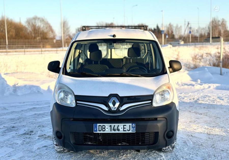 Balts Renault Kangoo 2014 Tauragė, ar dzinēja tilpumu 1.46 L un nobraukumu 200 tūkst. km par 5400 €, foto 3 vietnē AUTOMOTO.COM.LV