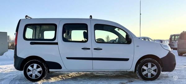 White Renault Kangoo 2014 in Taurage, with an engine capacity of 1.46 L and mileage of 200 thousand km for 5400 €, photo 8 on AUTOMOTO.COM.LV