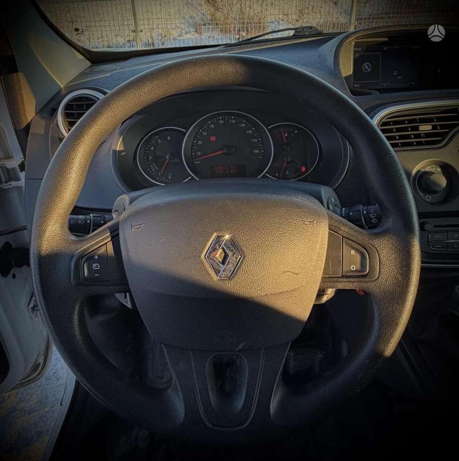 Balts Renault Kangoo 2014 Tauragė, ar dzinēja tilpumu 1.46 L un nobraukumu 200 tūkst. km par 5400 €, foto 34 vietnē AUTOMOTO.COM.LV