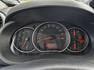 Белый Рено Кенгу 2014 в Радвилишкис, объемом двигателя 1.60 л и пробегом 151 тыс. км за 6300 €, фото 31 на AUTOMOTO.COM.LV