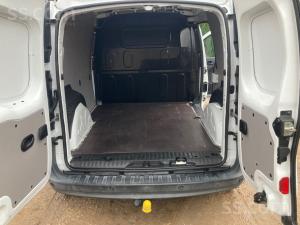 White Renault Kangoo 2015 in Ogre, with an engine capacity of 1.50 L and mileage of 261 thousand km for 4870 €, photo 13 on AUTOMOTO.COM.LV